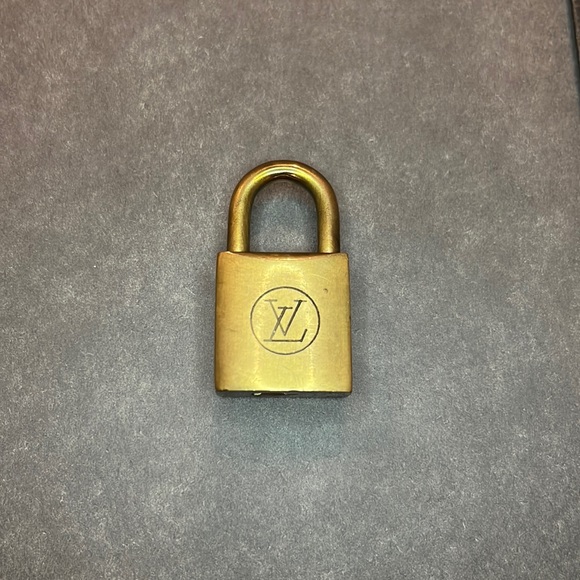 Louis Vuitton | Accessories | Authentic Official Louis Vuitton Lv Lock ...